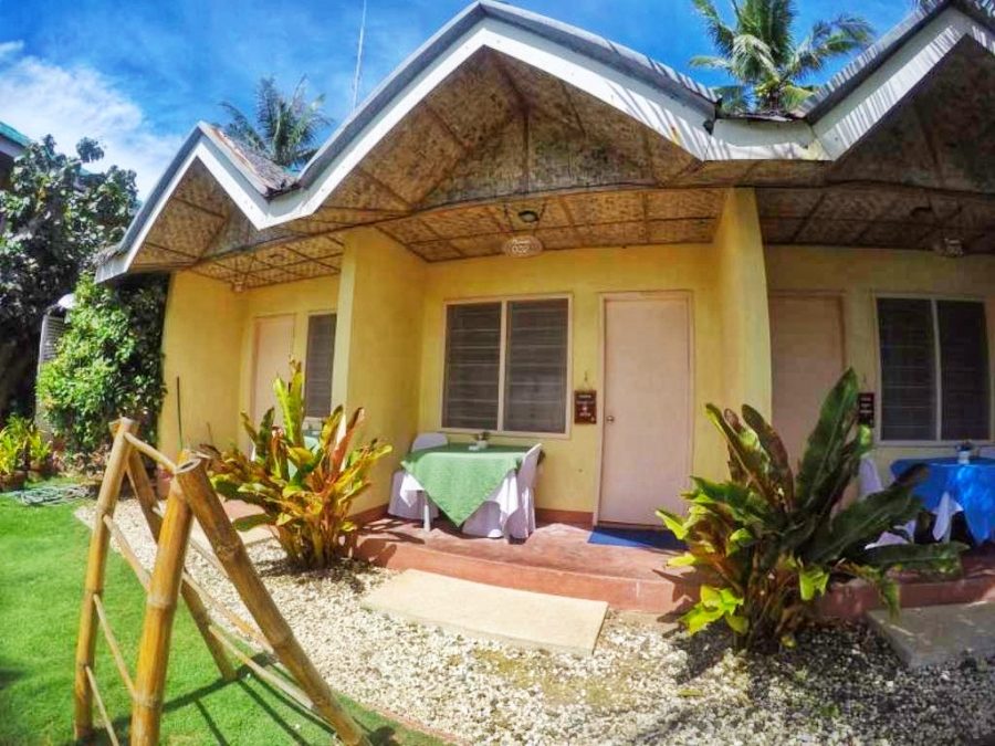 Blue Wave Inn Beach Resort and Restaurant - Happy and Busy Travels