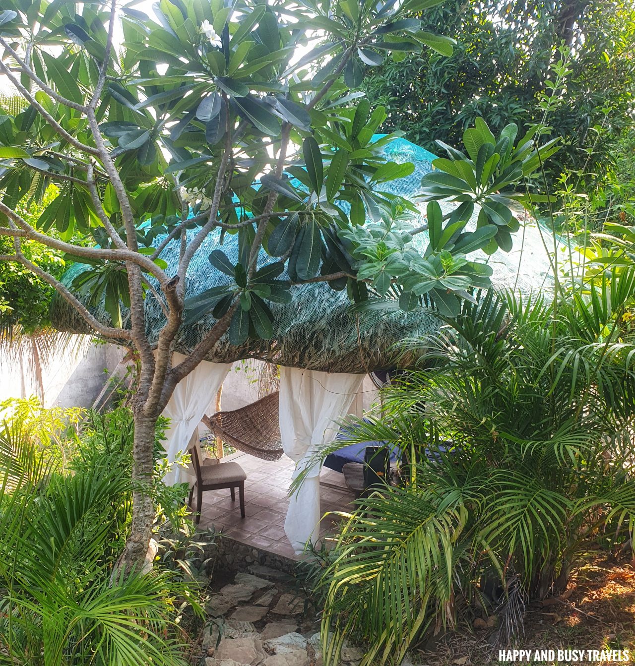 Tanaw sa Anilao Bed and Breakfast - Happy and Busy Travels
