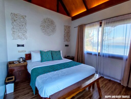 Calumbuyan Point, Calatagan, Batangas - Happy and Busy Travels