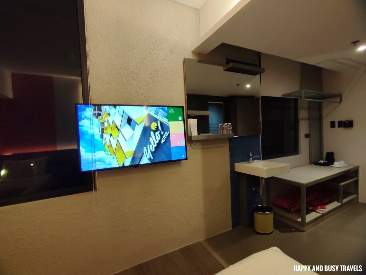 Yello Hotel, Cebu City - Happy and Busy Travels
