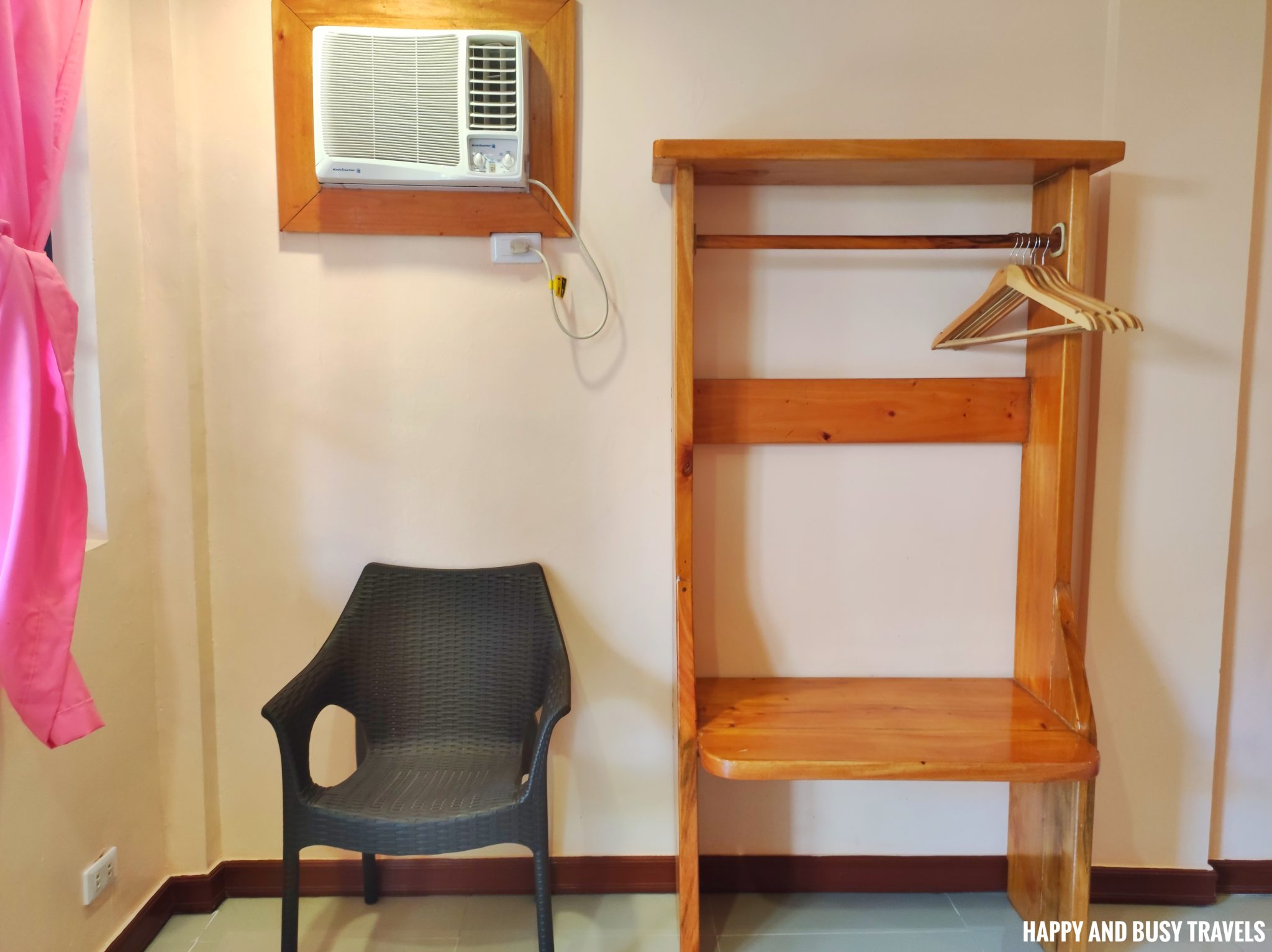 Nigi Nigi Too Boracay, Beachfront Hotel - Happy and Busy Travels