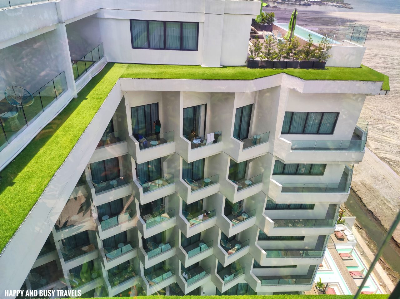 Lime Resort Manila - Happy and Busy Travels